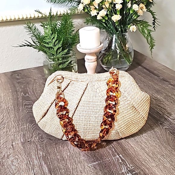Bags | Straw Hand Bag With Adorable Tortoise Shell Strap | Poshmark